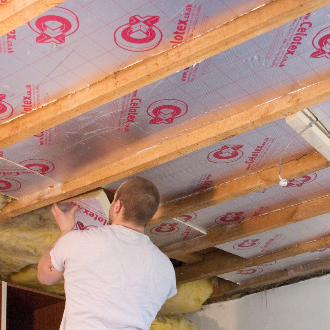 How to Use Insulation Fixings Properly: Tools & Steps Explained